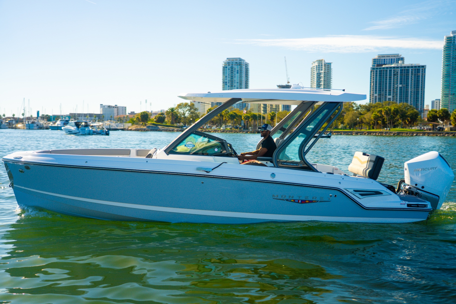 2026 Monterey Elite 25 OB - $168,319 | Thunder Marine